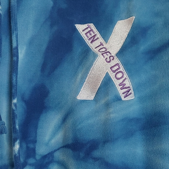 Ten Toes Down - Colorstone | Shirts | Ten Toes Down Blue Tie Dye Hoodie ...
